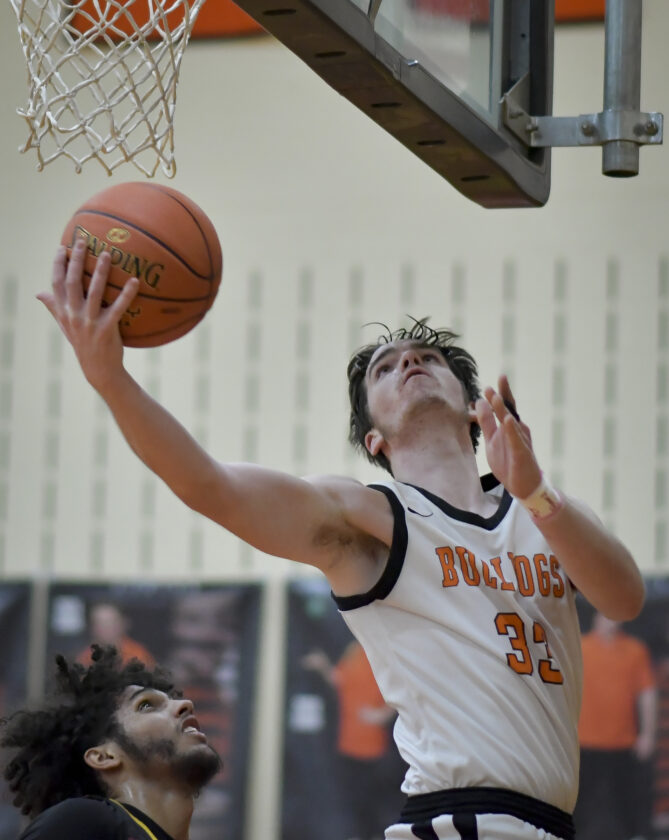 Brion scores 30 but Shore drops season finale to St. John Neumann boys ...